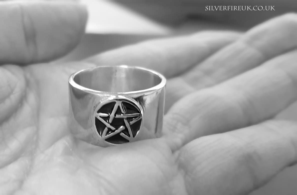 Mens Pentagram Ring - Wide Band - Pagan Ring For Men – SilverfireUK